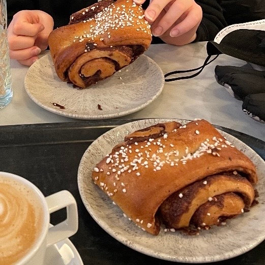 Comforting korvapuusti: A guide to appreciating Finnish cinnamon buns ...